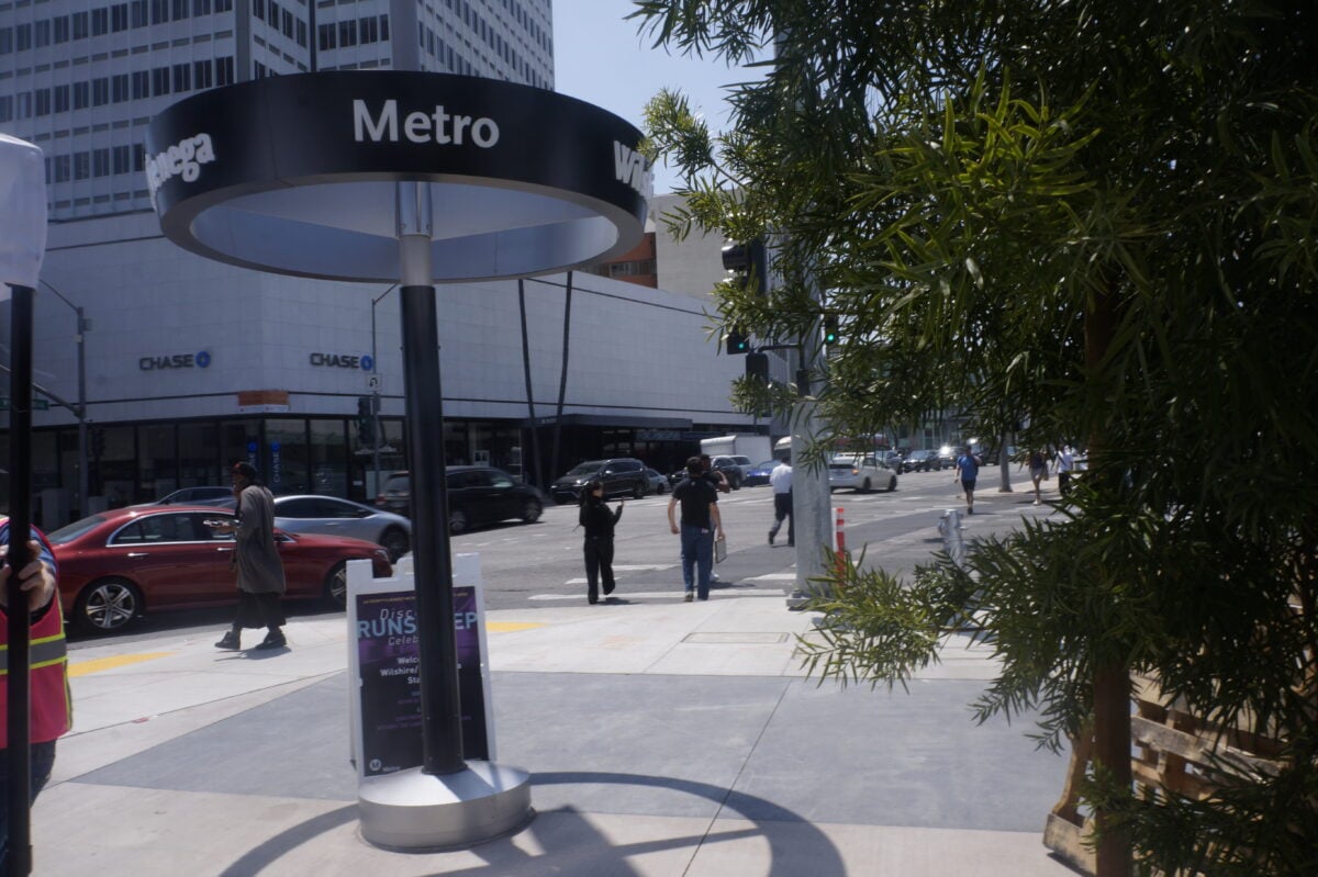 LA Metro D Line Extension Opens